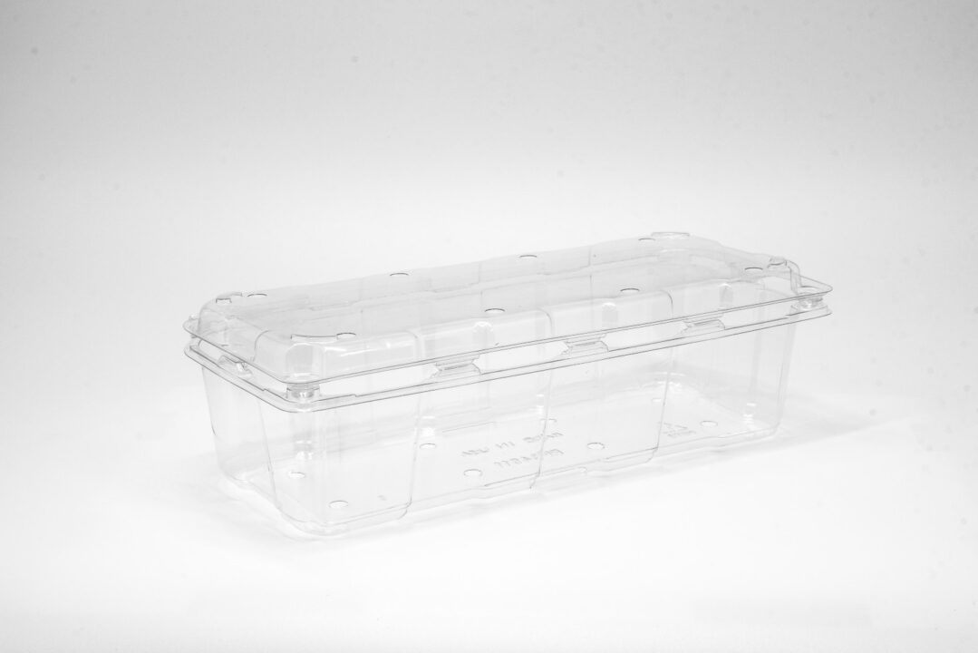 2 lb. Roma Clamshell - Royal Interpack